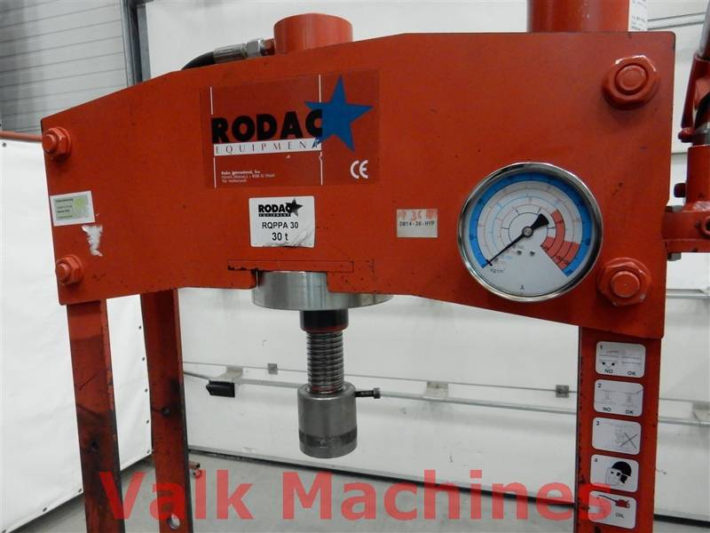 Te koop: Gebruikte Werkplaatspers Rodac 30 Ton (RQPPA30)