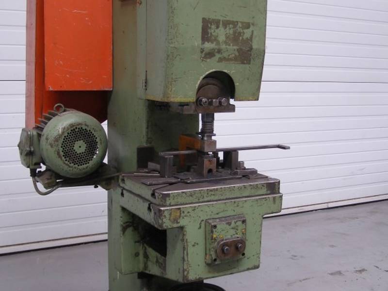 Te koop: Excenterpers WMW VEB 25 Ton - Valk Machines